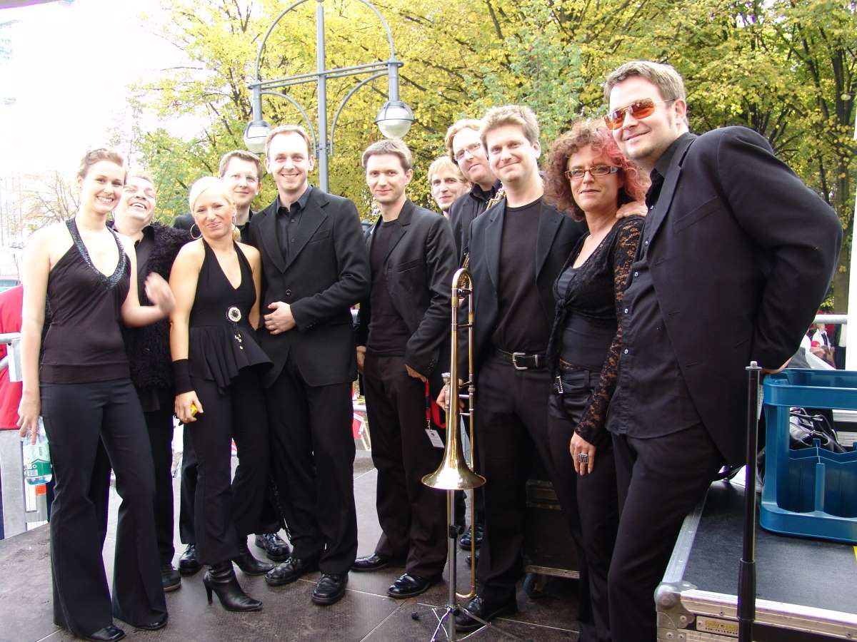 THE GAZ GUZZLERS | mick and music - Künstleragentur und Künstlervermittlung